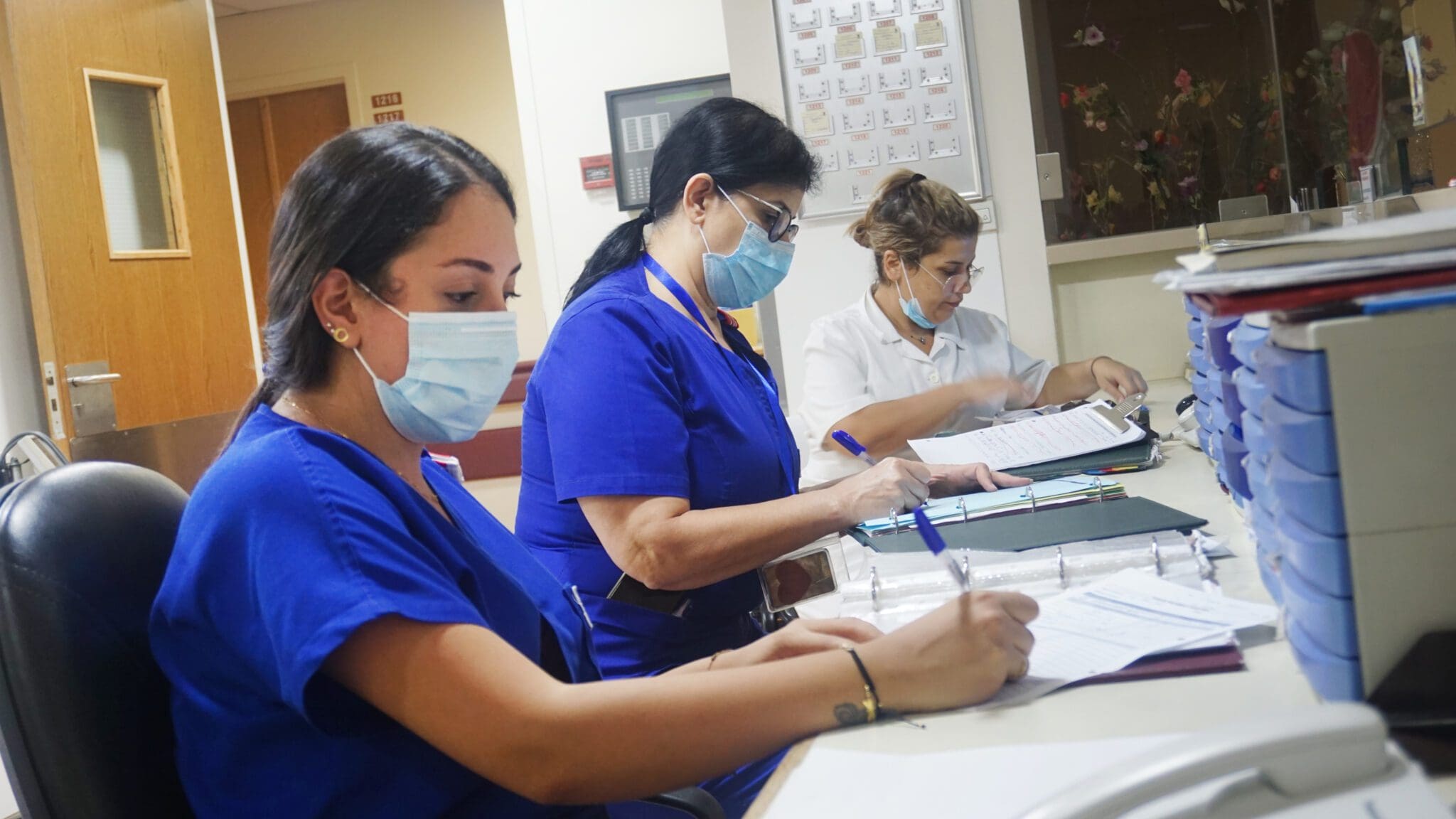 Las Múltiples Crisis del Líbano Sacuden la Estabilidad del Hospital San ...
