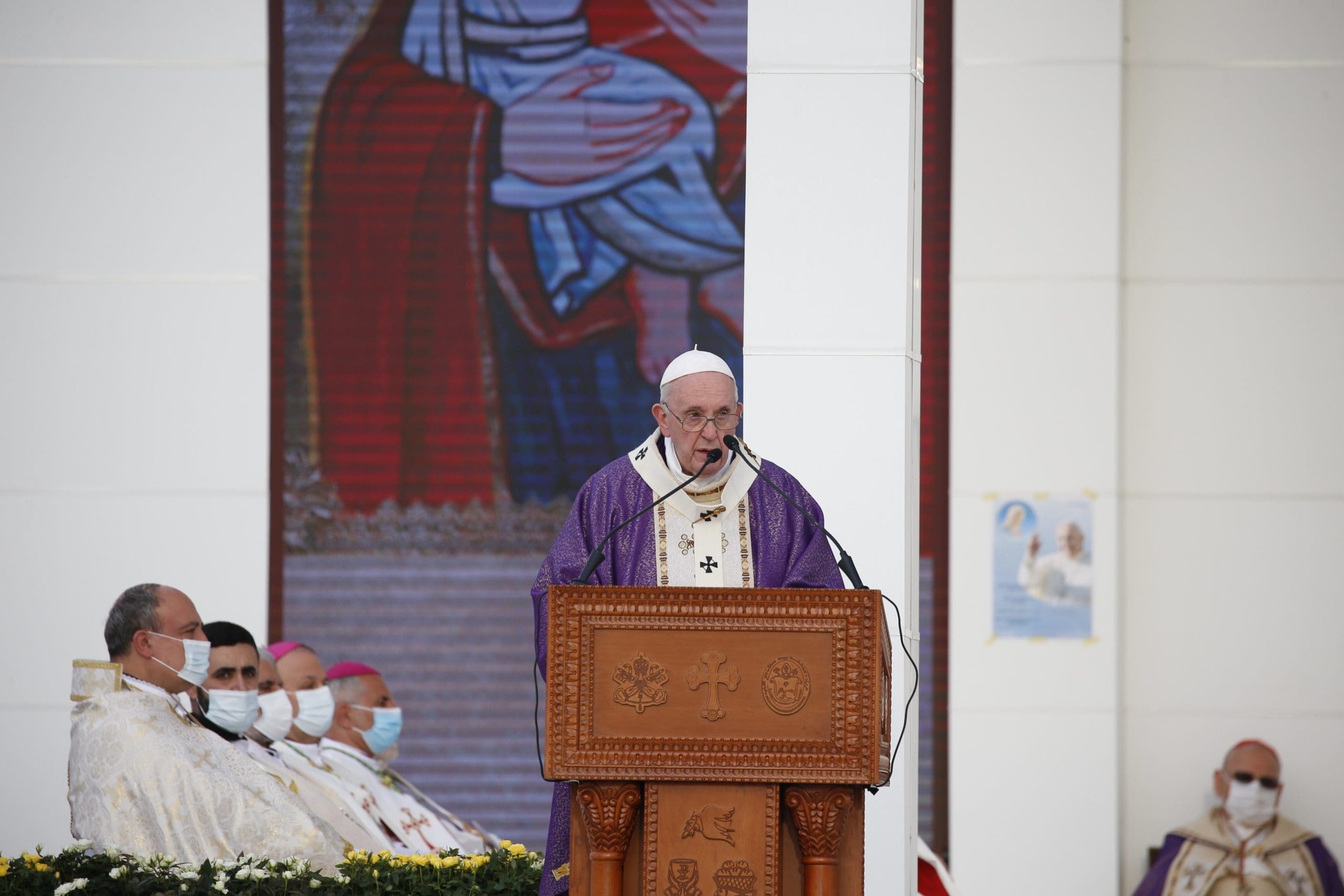 Cleanse Your Hearts of Anger, Live the Gospel, Pope Says at Mass in ...